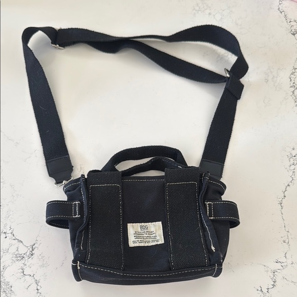 eos | Bags | Eos Black Belt Bag Compact And Functional | Poshmark